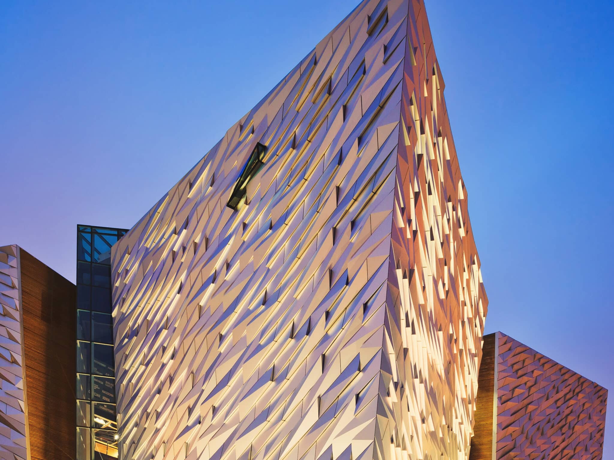 Taylor Root | Legal, risk and compliance recruitment